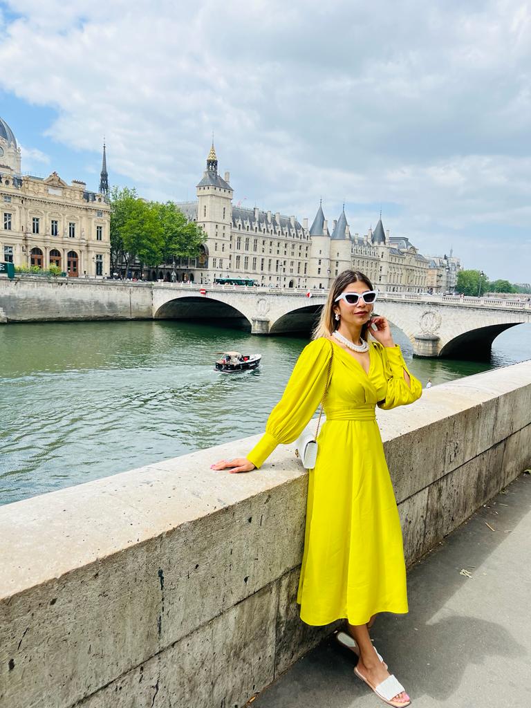 Important Travel Guide for First Time in Paris - PALAK PAHWA